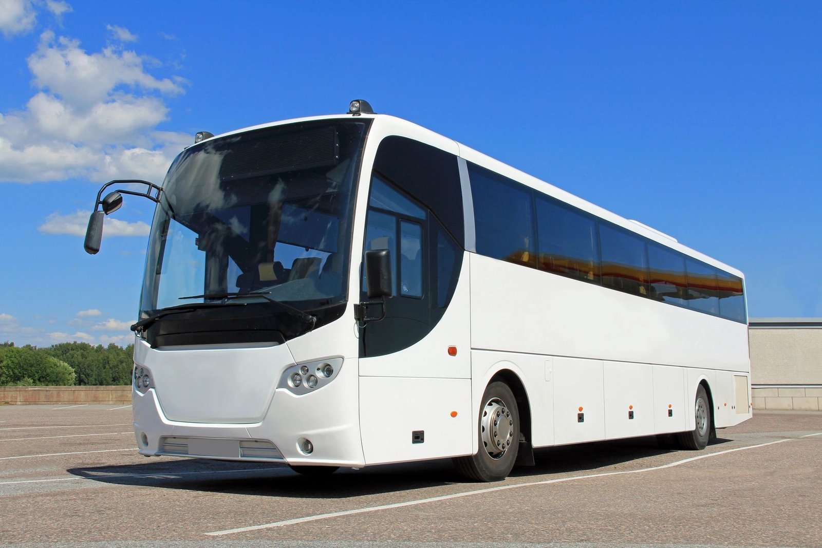 Limousine Buses - Safety Wheels LLC